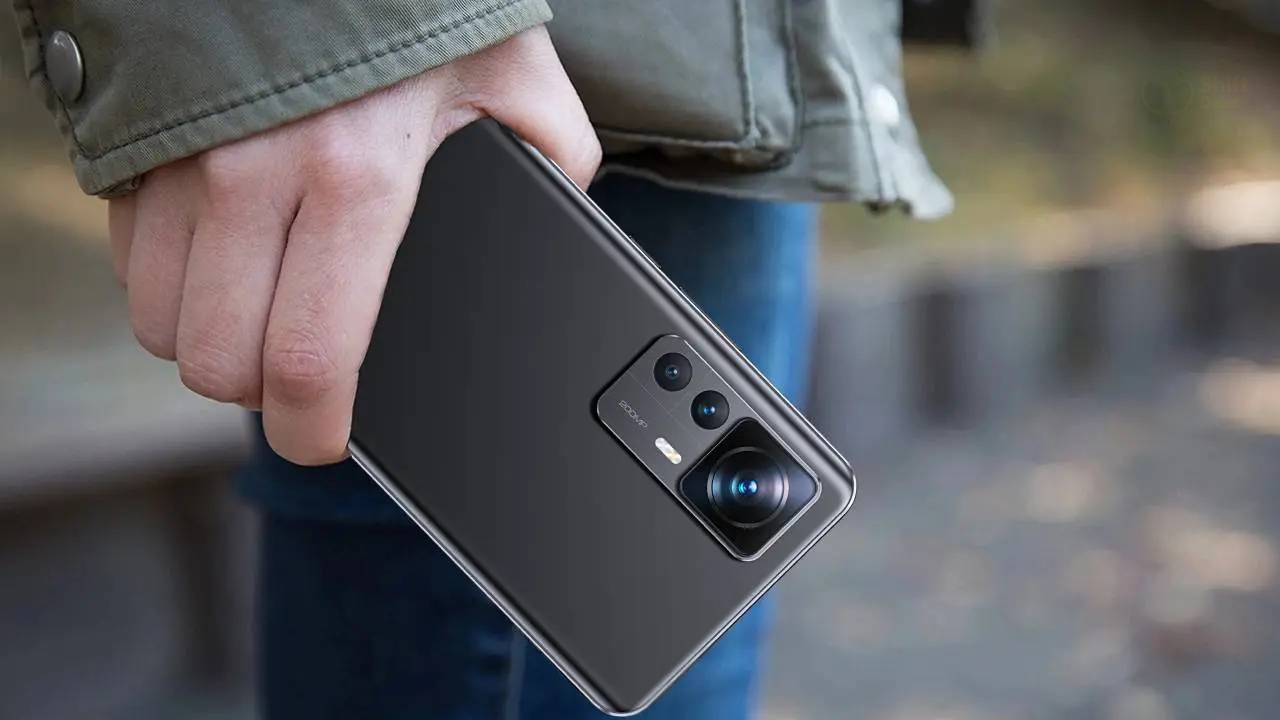 Xiaomi gemileri yaktı; 2000 TL’ye sıfır akıllı telefon satışına başladı. Daha ucuzu yok ...