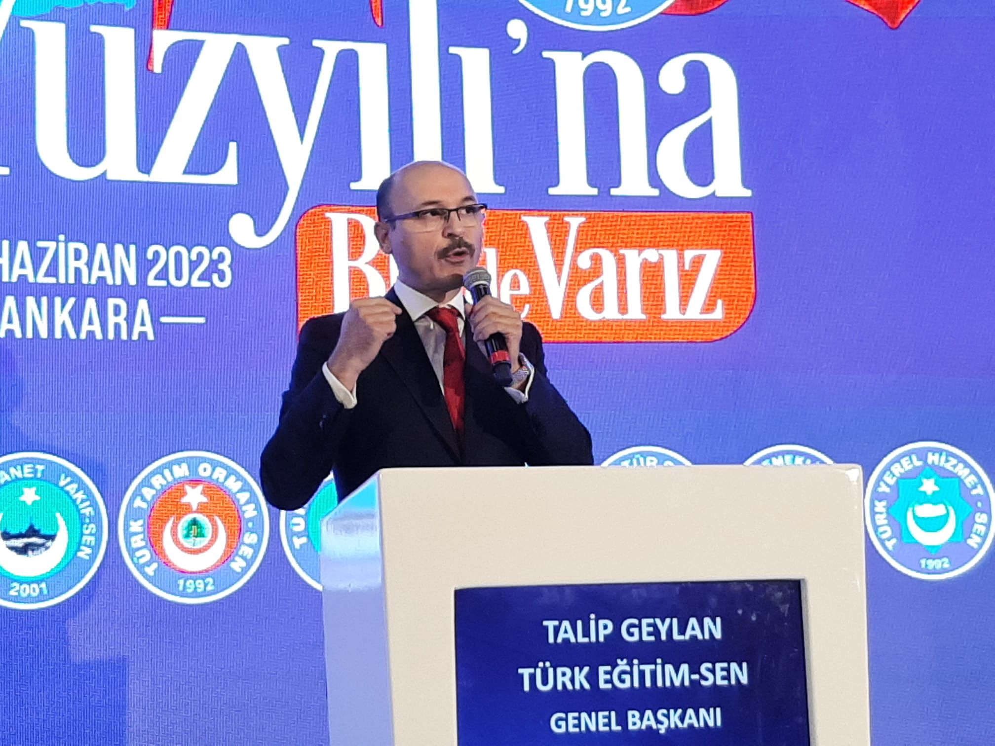 Talip Geylan: Öğretmen atamalarında mülakatın kaldırılması talimatını ...
