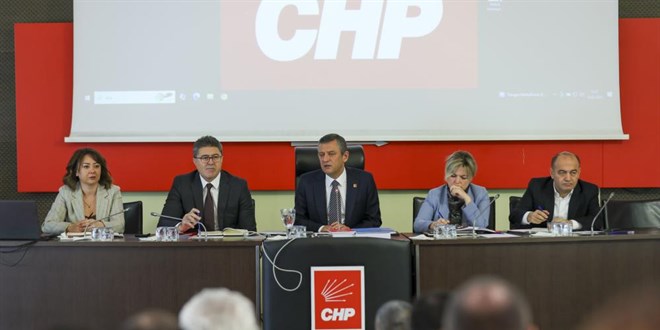 CHP Parti Meclisi'nden MYK'ya Ön Seçim Yetkisi - Kamudanhaber İnternet ...